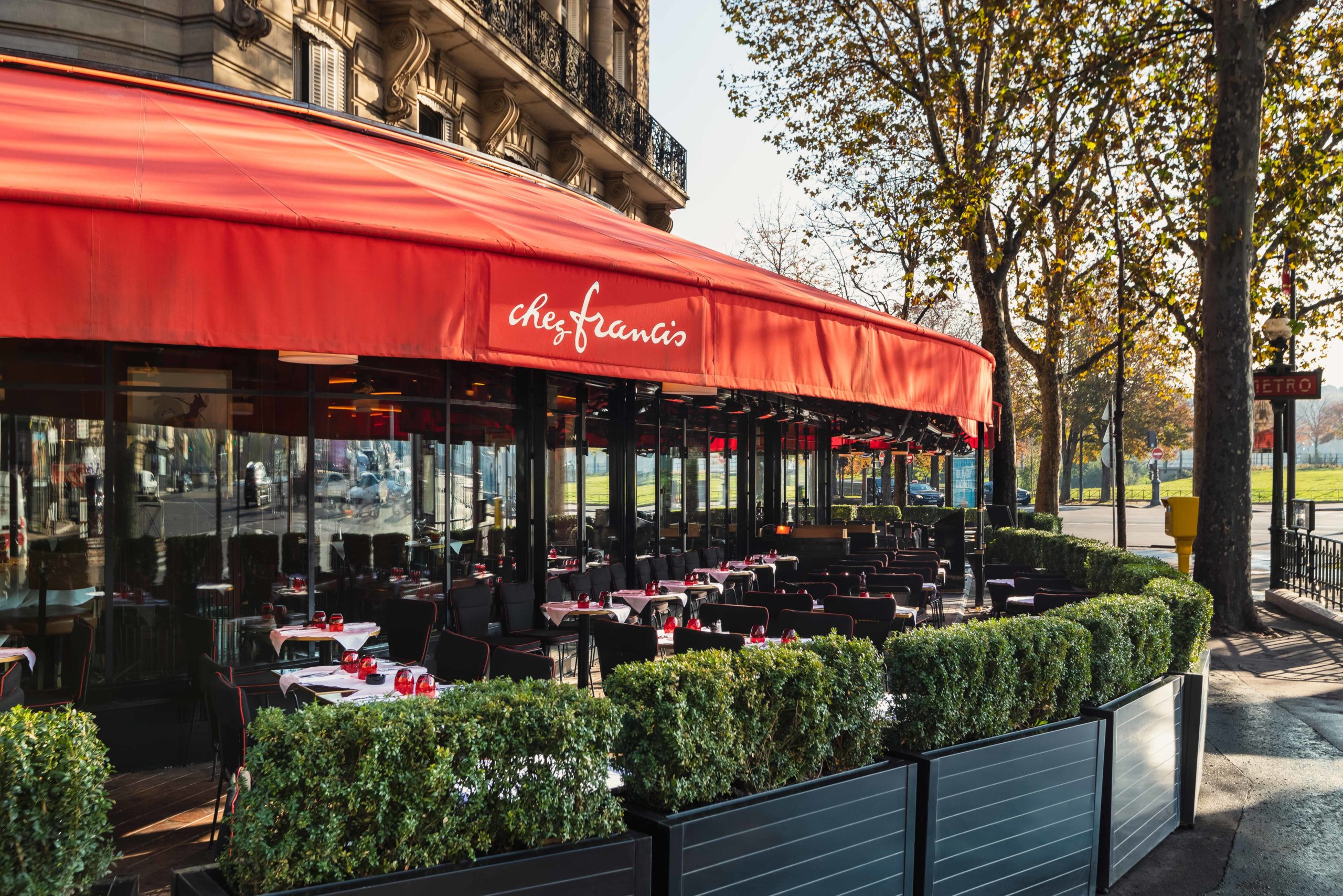 Events – Chez Francis – Paris Restaurant terrasse vue Tour Eiffel